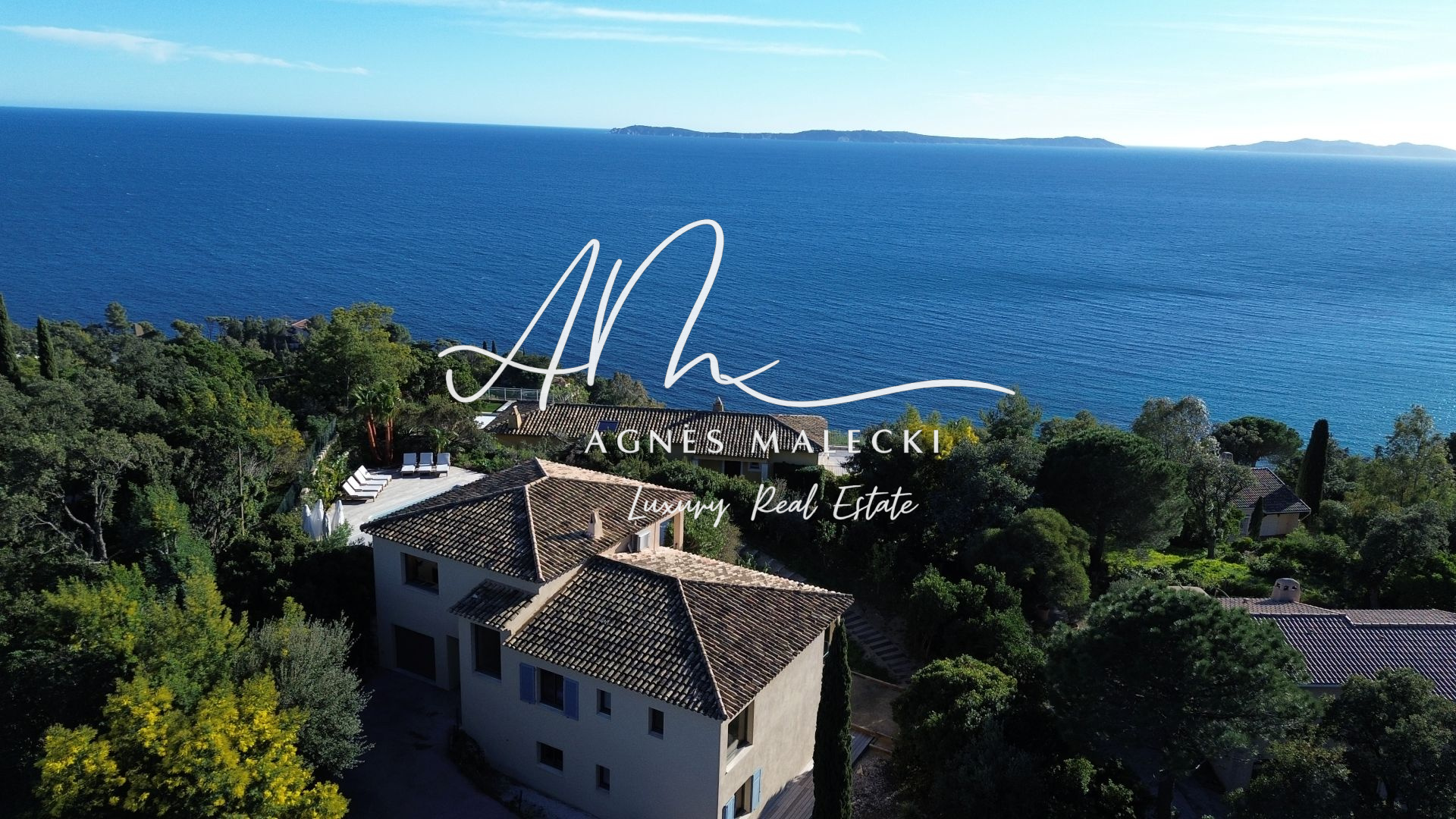 Vente LE RAYOL CANADEL PRESTIGE VUE MER | Agence Agnès Malecki